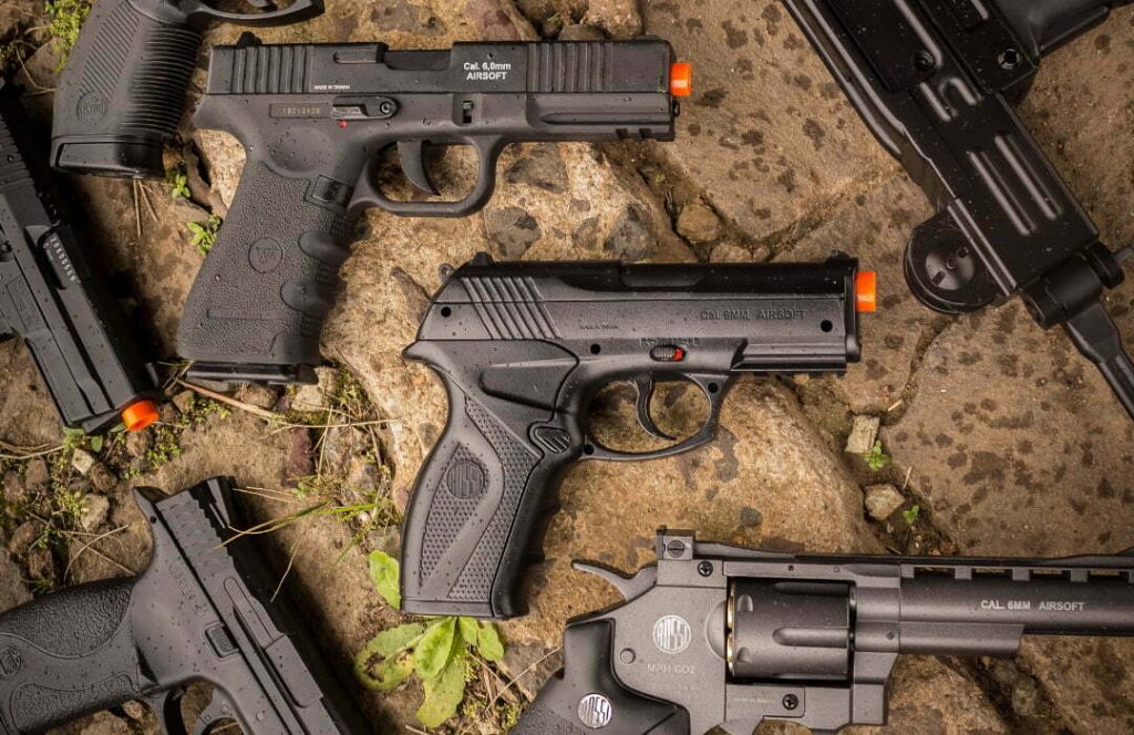 As 4 Melhores Pistolas - Armas Brazil